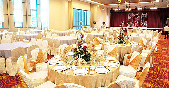 CHUI HUAY LIM CLUB - FACILITIES